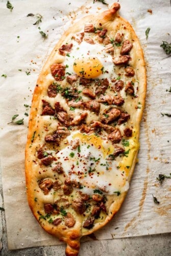 Pastrmajlija - Macedonian Pizza | Diethood