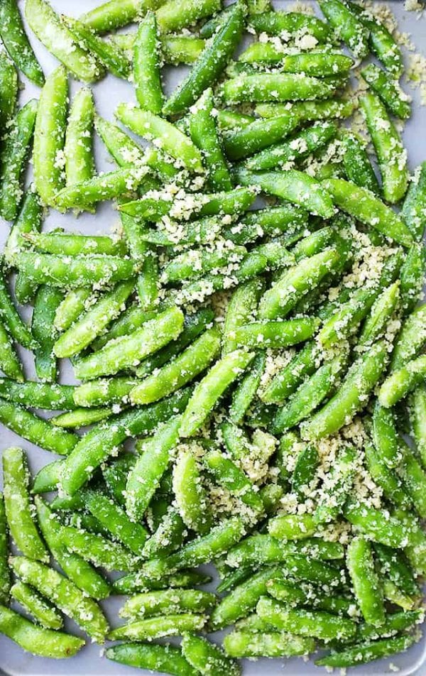 Garlic Parmesan Sugar Snap Peas - Diethood