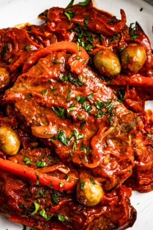 Steak Pizzaiola Recipe | Diethood