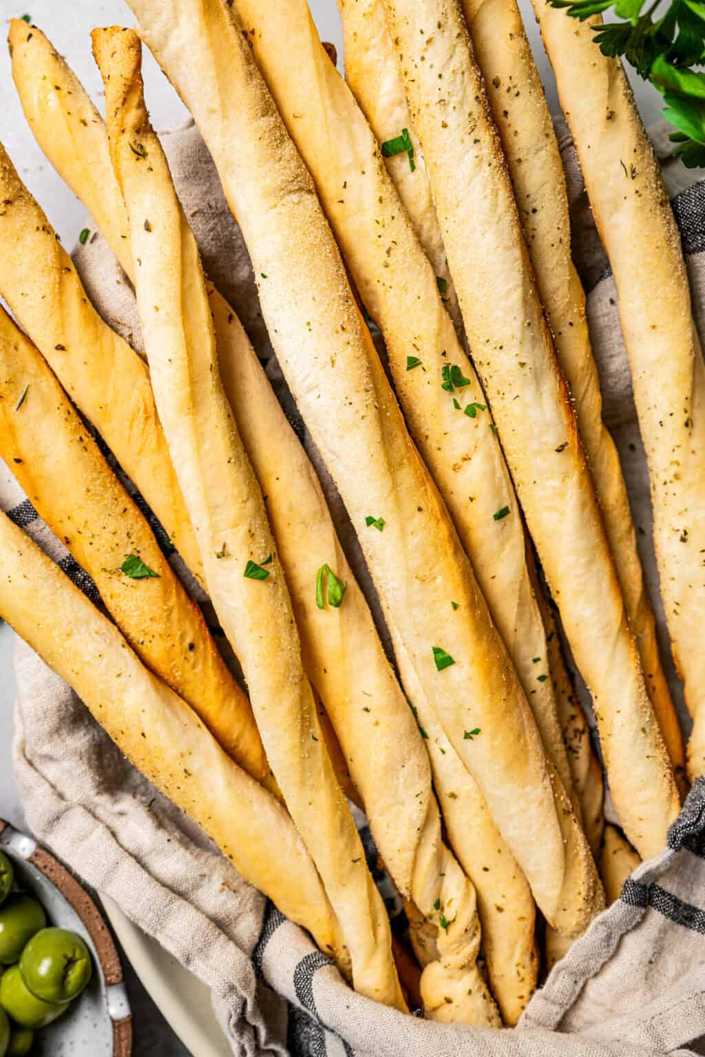 Grissini (Italian Breadsticks) | Diethood