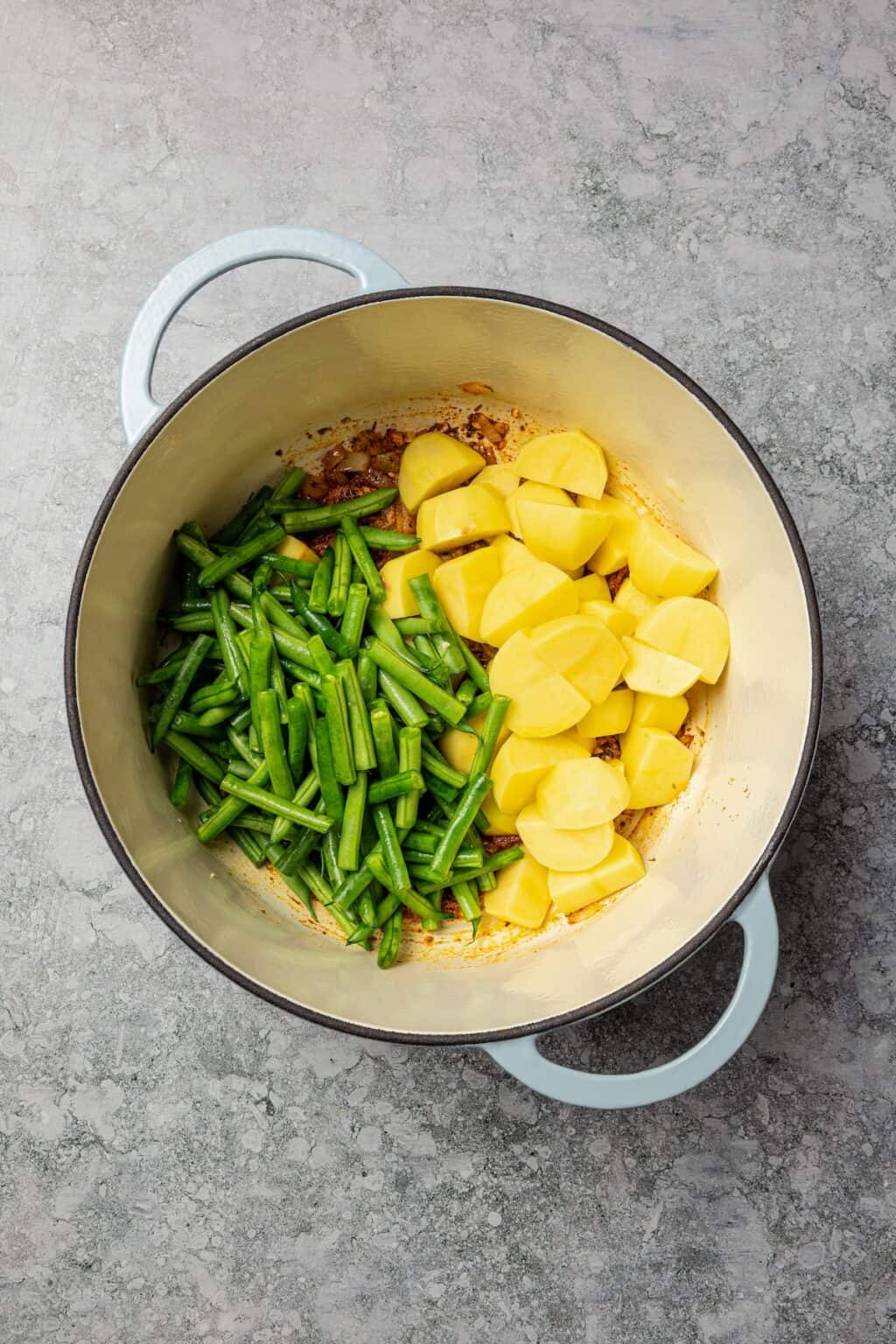 Macedonian Braised Potatoes (Kompir Mandza) | Diethood